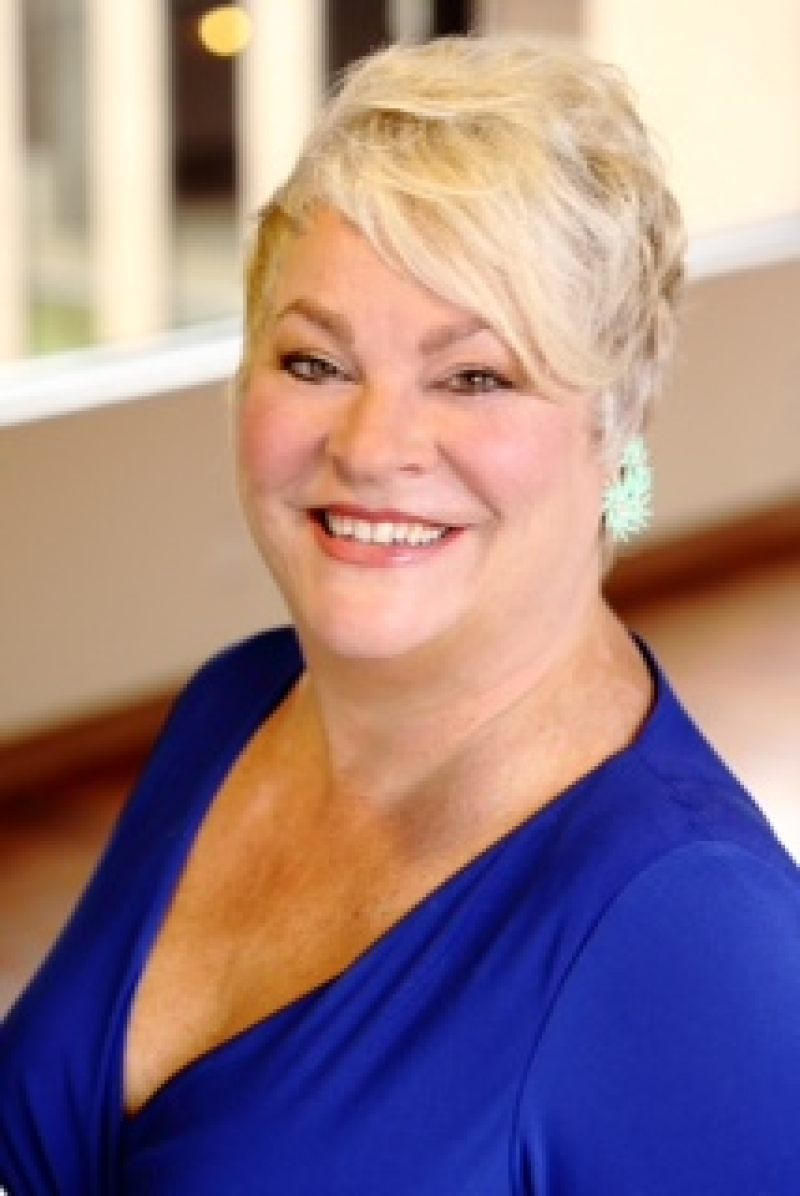 Lori Moore's Instagram, Twitter & Facebook on IDCrawl